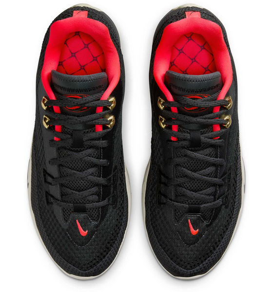 NIKE Basketball Shoes Street Flare sivustolla stadium.fi