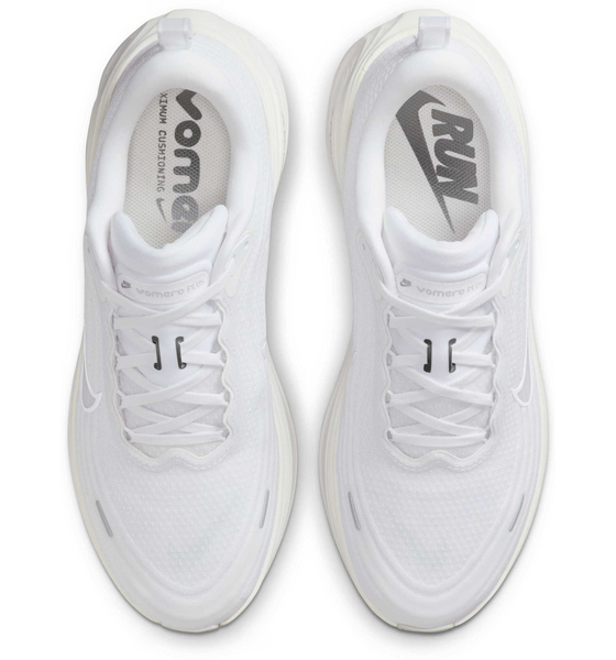 NIKE Men's Road Running Shoes Vomero Plus sivustolla stadium.fi