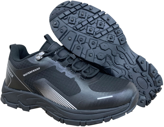 TREKKER Trekker Studded Running Shoes One på stadium.se