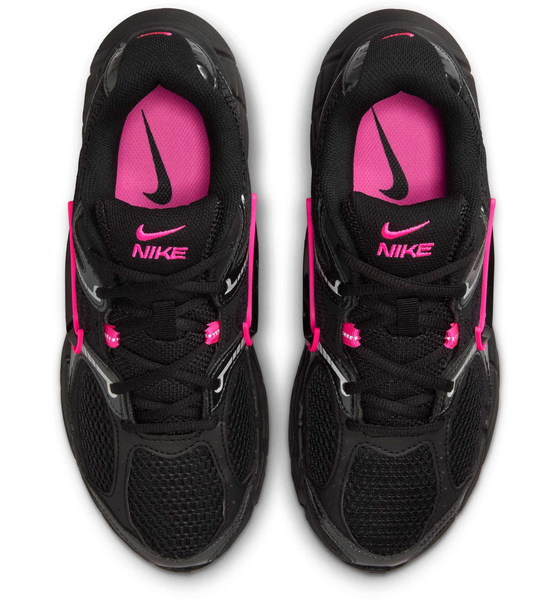 NIKE Women's Shoes With Reflective Accents V5 Rnr sivustolla stadium.fi