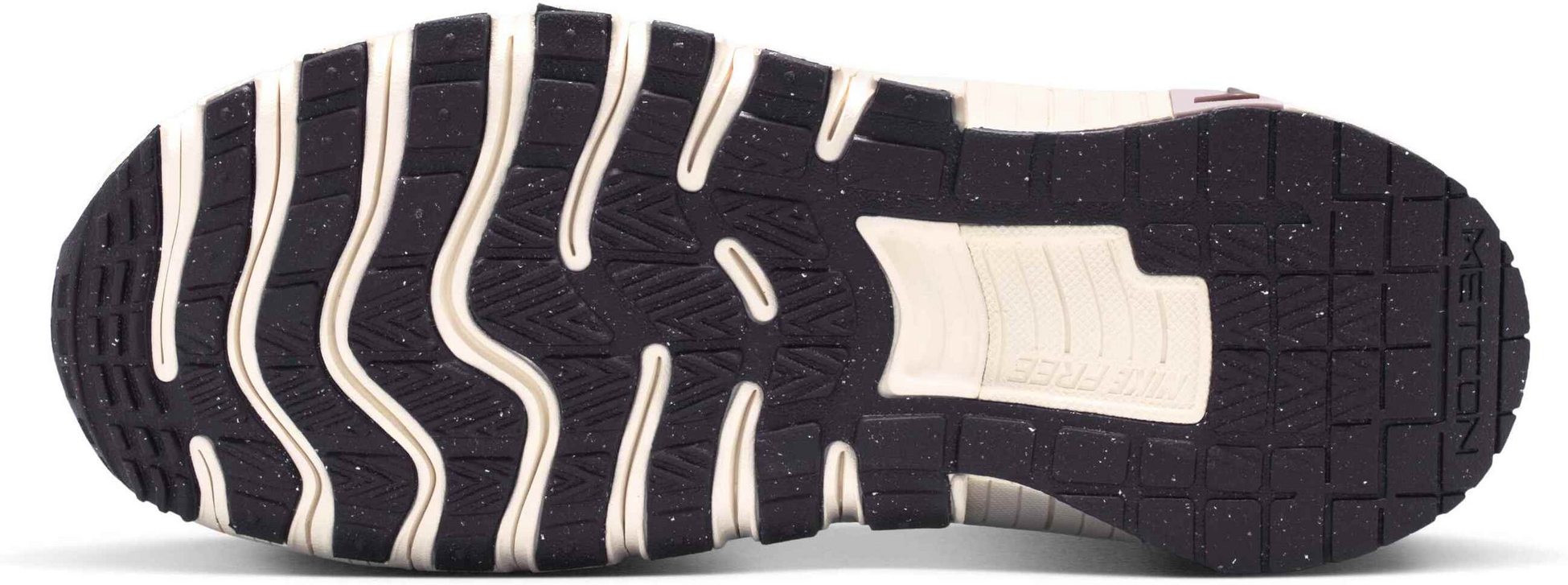 NIKE Women's Workout Shoes Free Metcon 6 på stadium.se